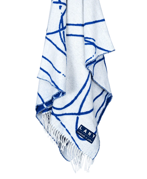 Lany Blanket – Fluent Trends